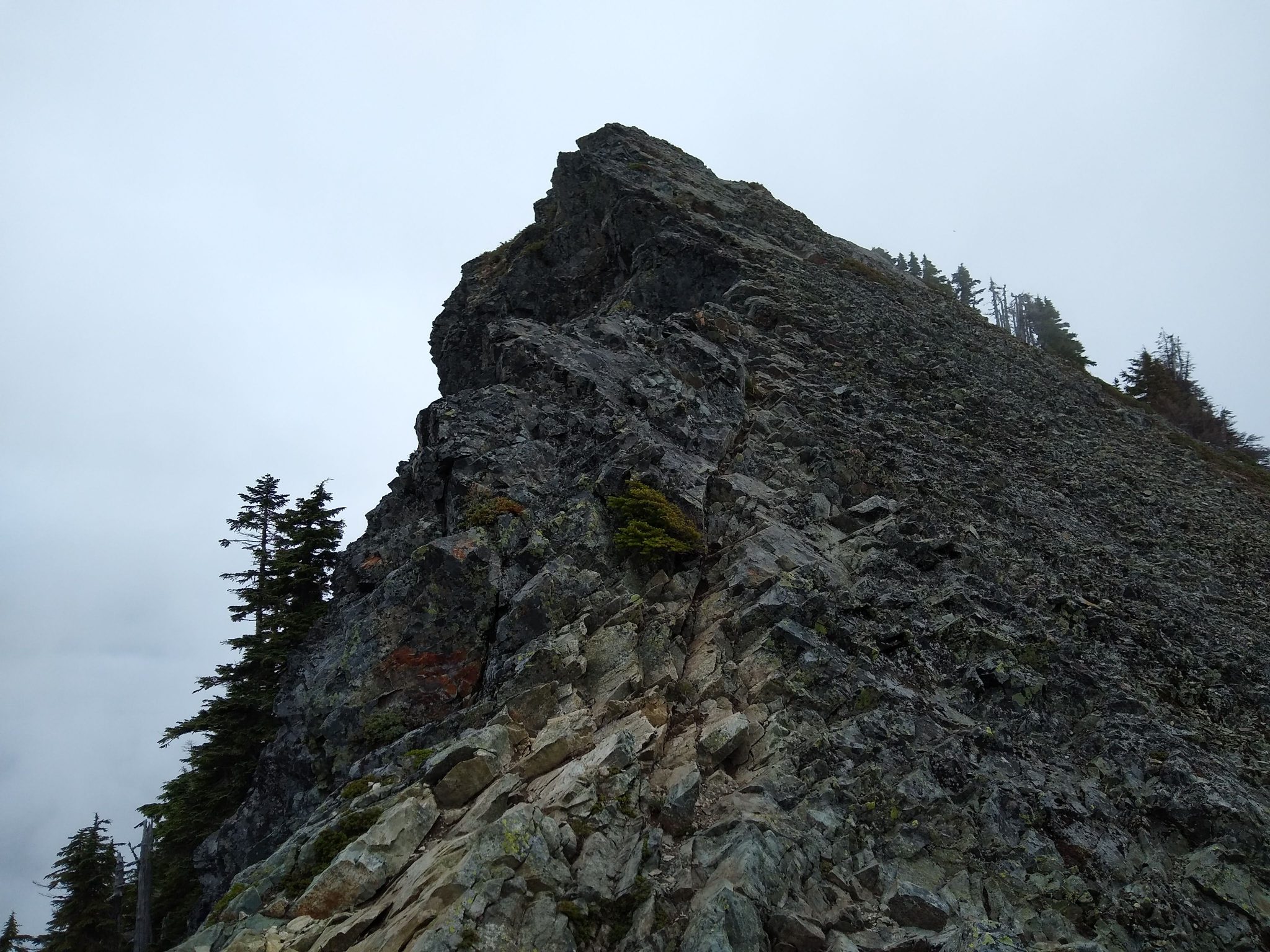 McClellan Butte Hike: Super hard and rewarding – Top Left Adventures