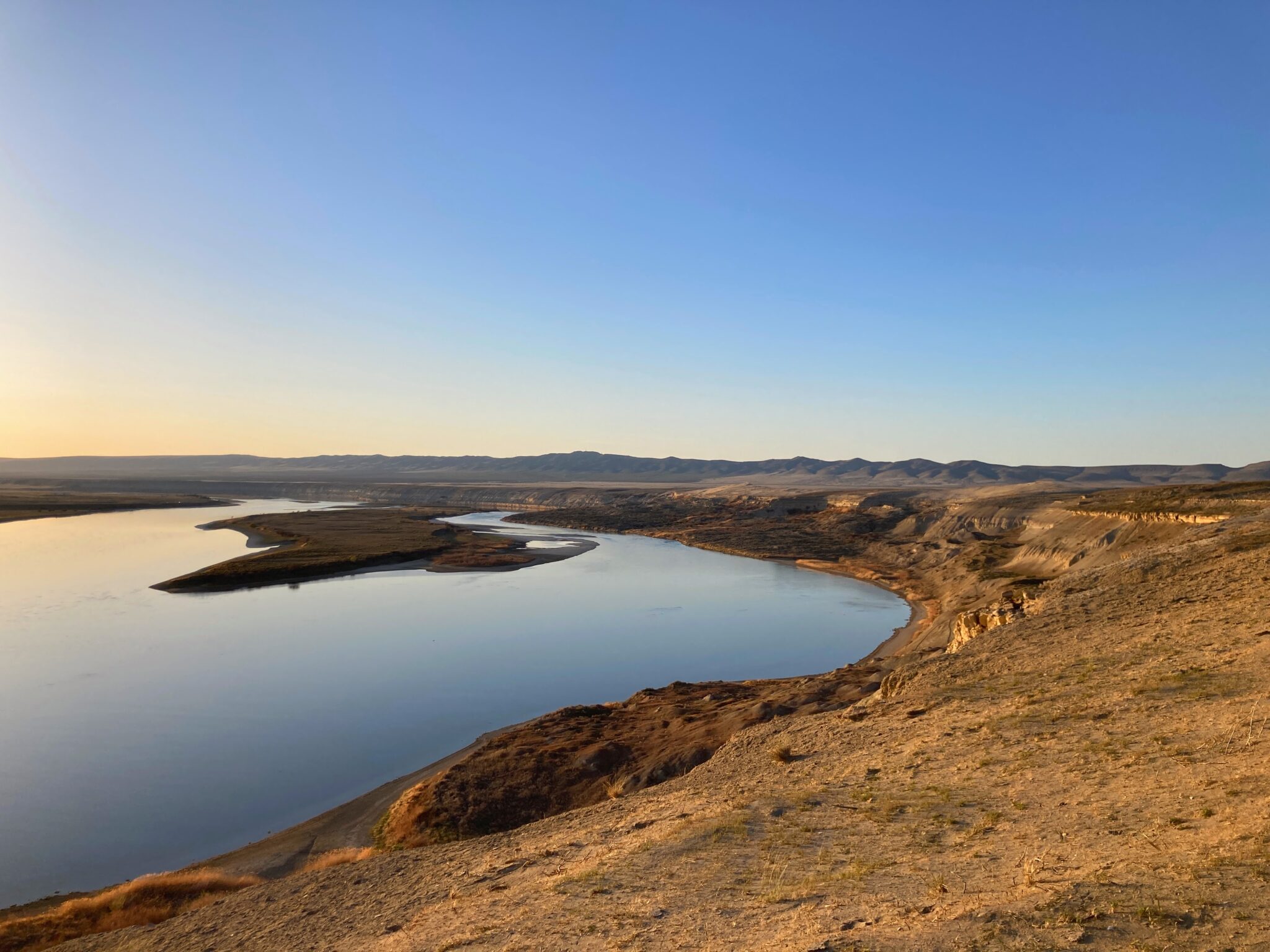 Hanford Reach Hike: A Unique Landscape in Washington State – Top Left ...