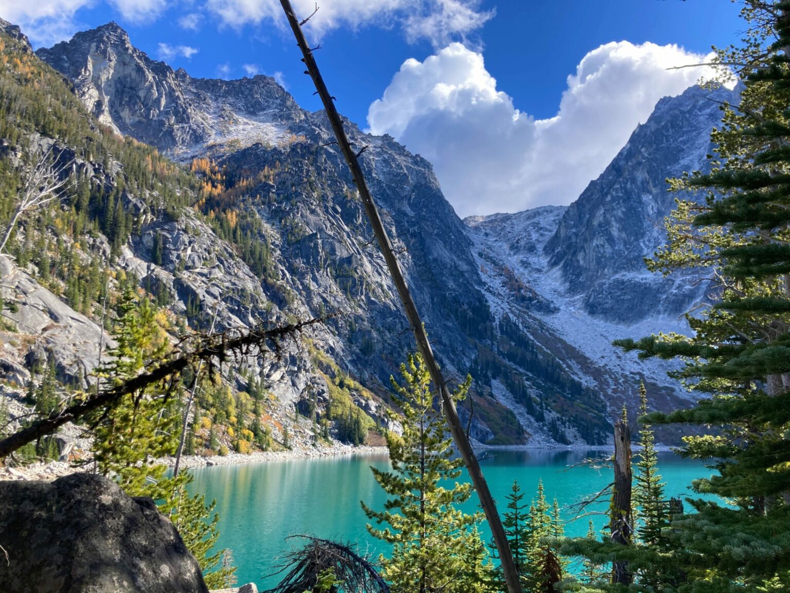 How to hike the Colchuck Lake Trail – Top Left Adventures