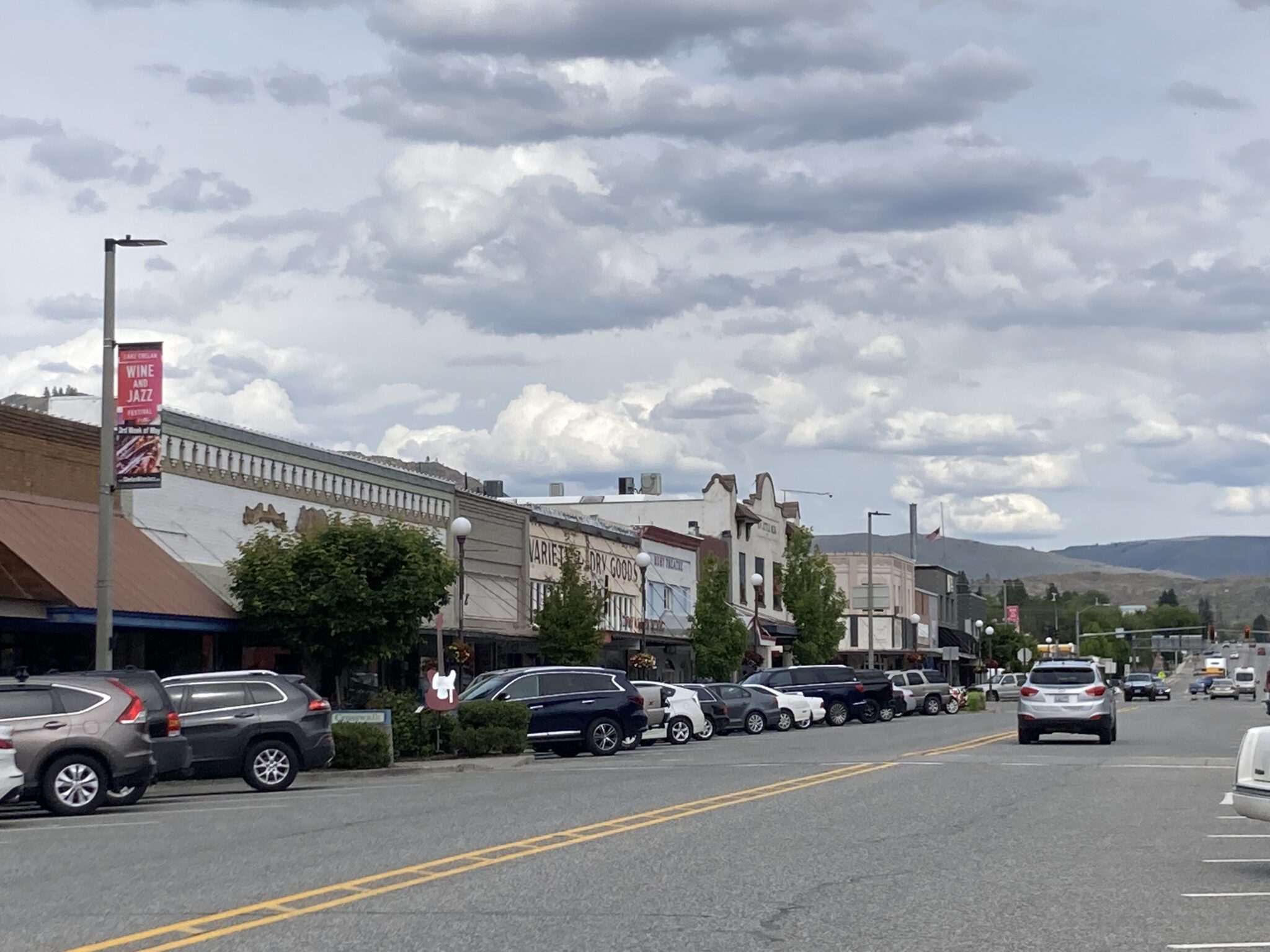 13+ Fun things to do at Lake Chelan – Top Left Adventures