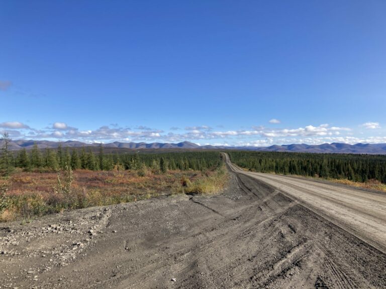 Dempster Highway Driving Guide to the Arctic Ocean in Tuktoyaktuk – Top ...