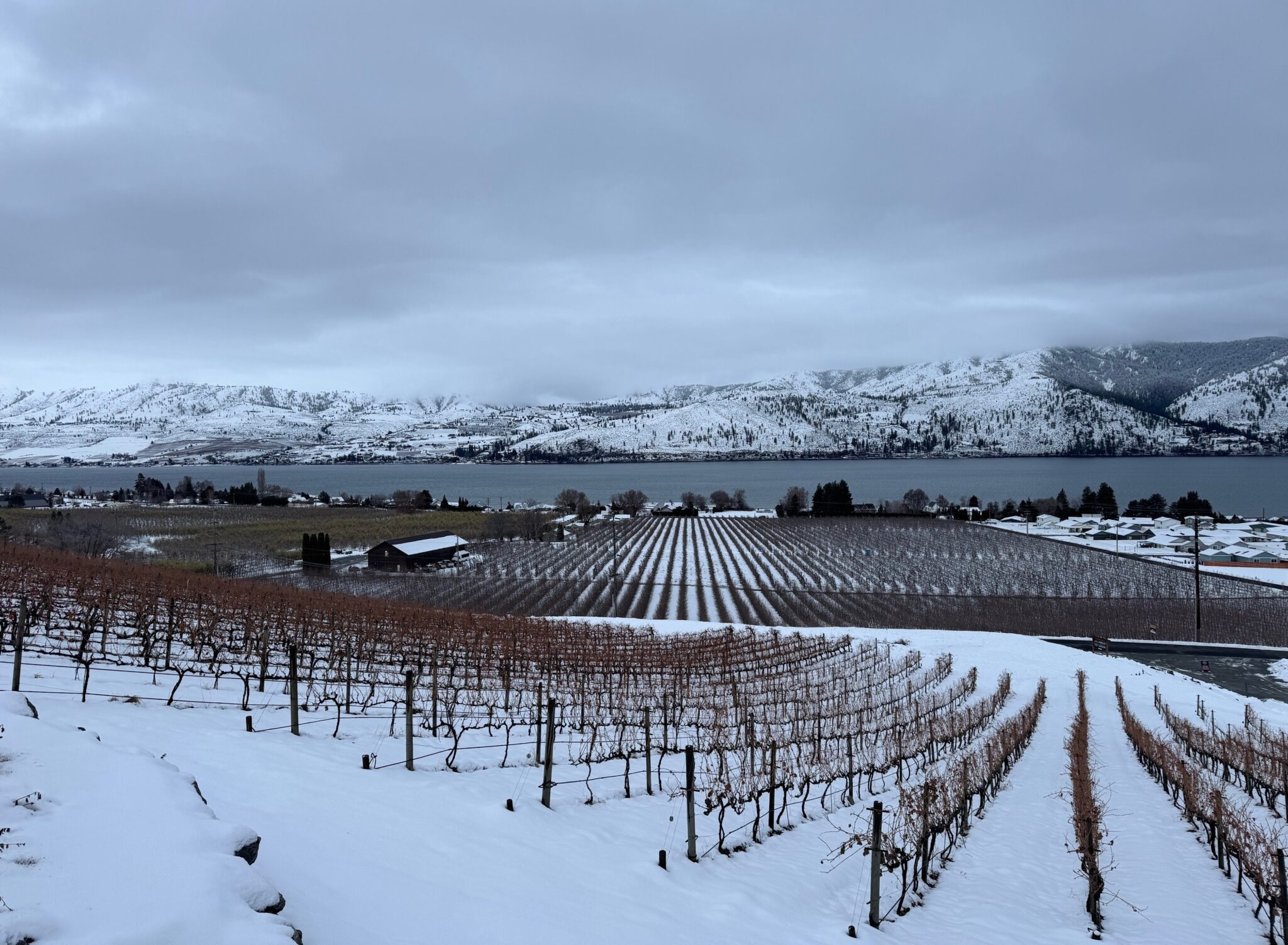 Cross Country Skiing at Echo Ridge near Chelan – Top Left Adventures